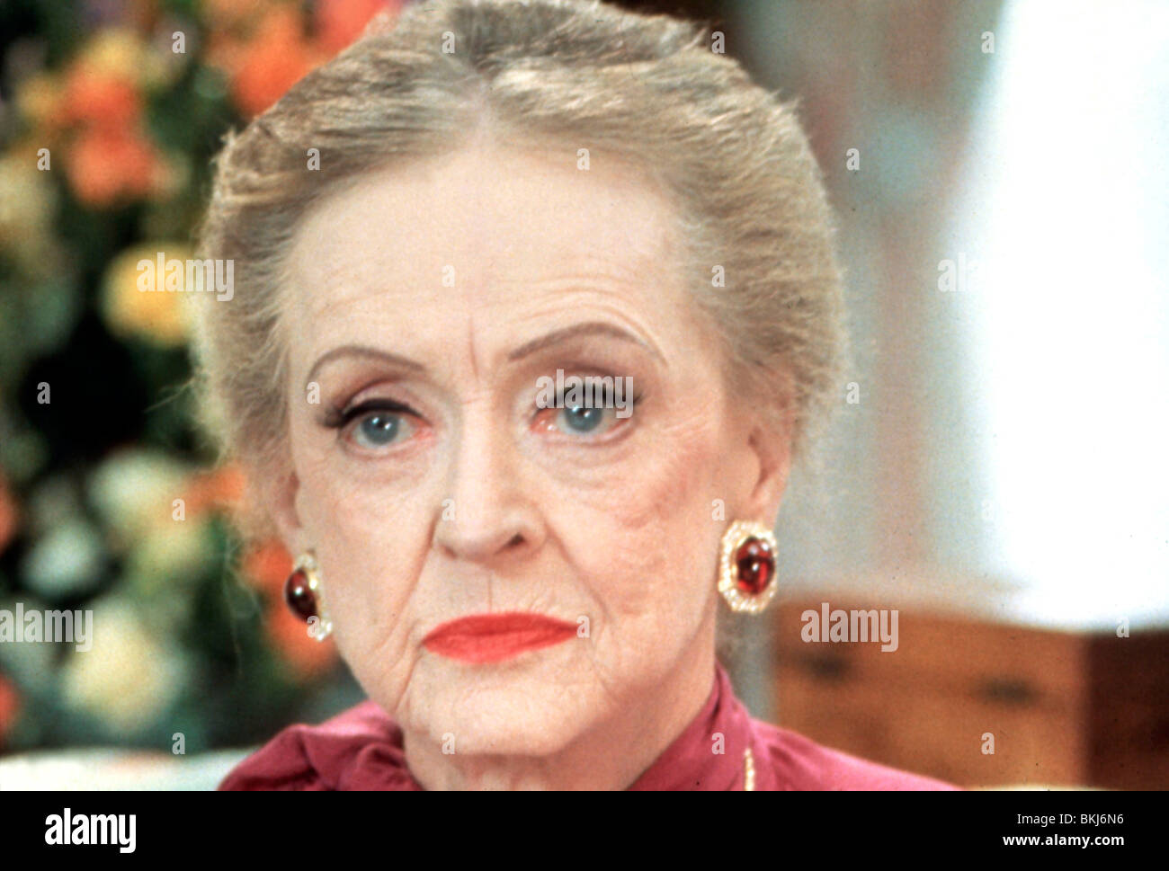 BETTE DAVIS PORTRAIT Stock Photo - Alamy