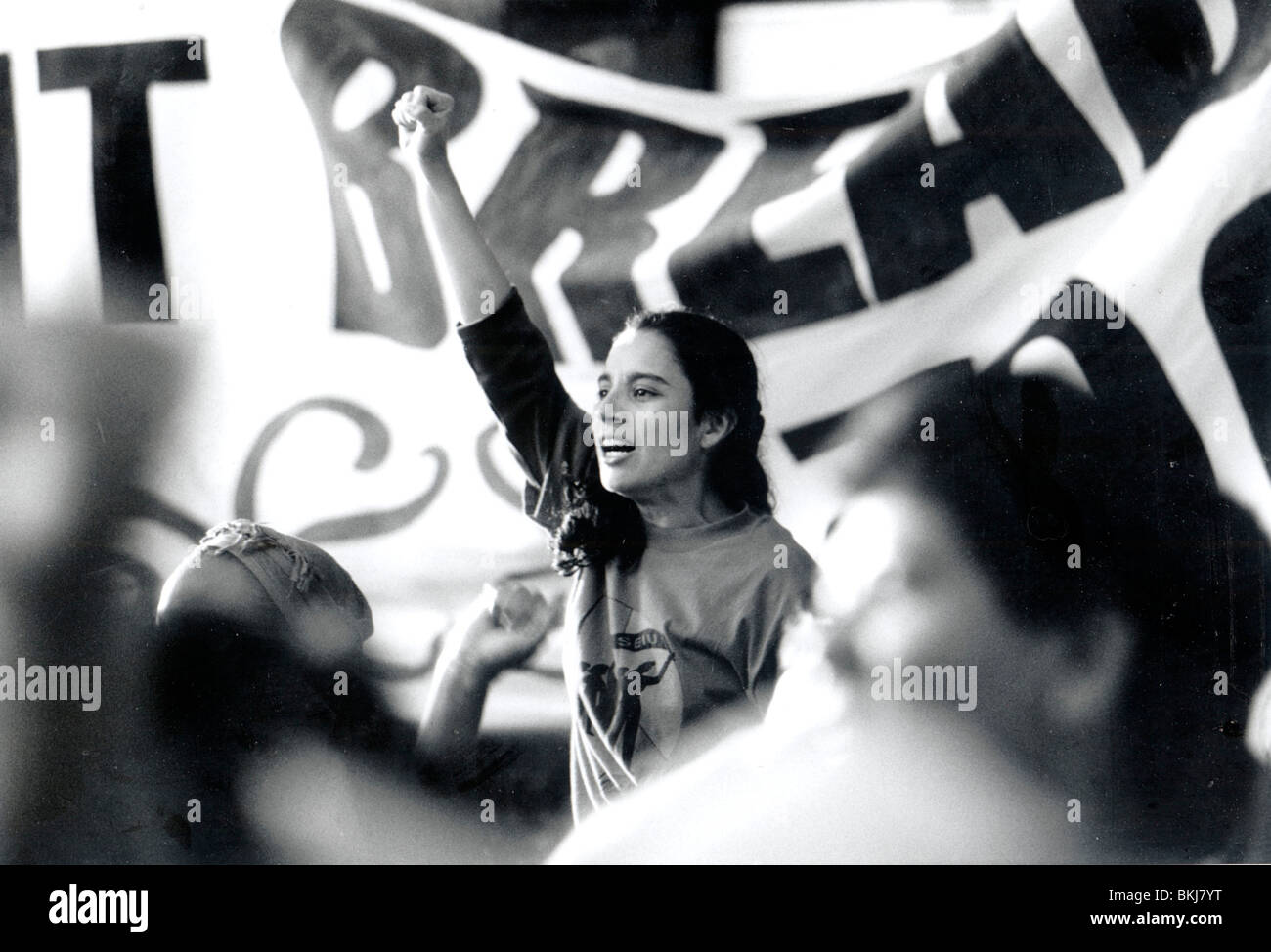 BREAD AND ROSES (2000) PILAR PADILLA BANR 003 P Stock Photo - Alamy