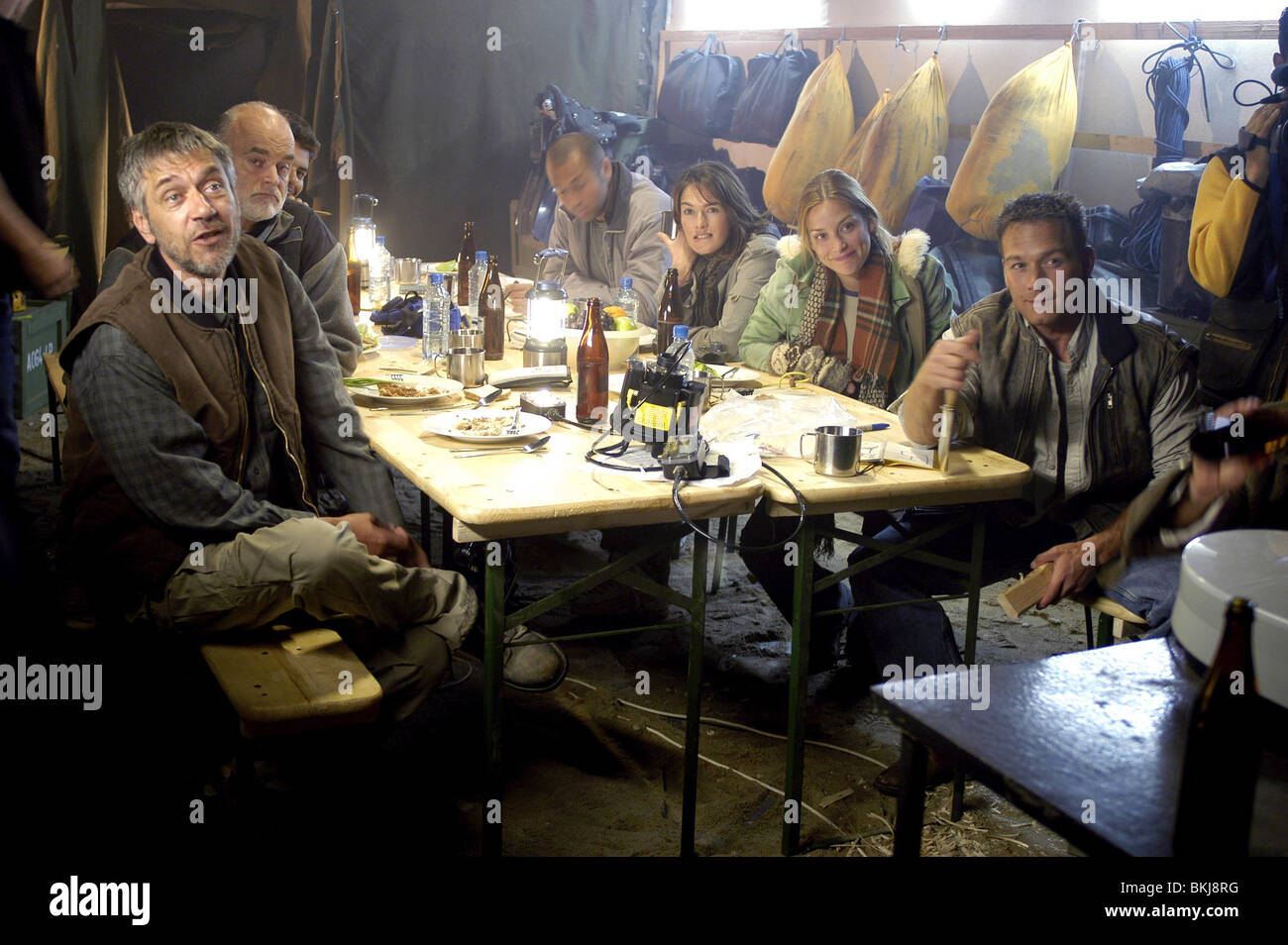 THE CAVE (2005) MARCEL IURES, VLAD RADESCU, RICK RAVANELLO, PIPER ...