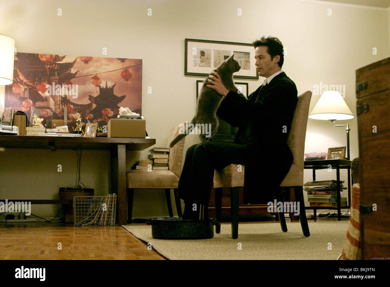 CONSTANTINE (2005) KEANU REEVES CSTT 001-11 Stock Photo - Alamy