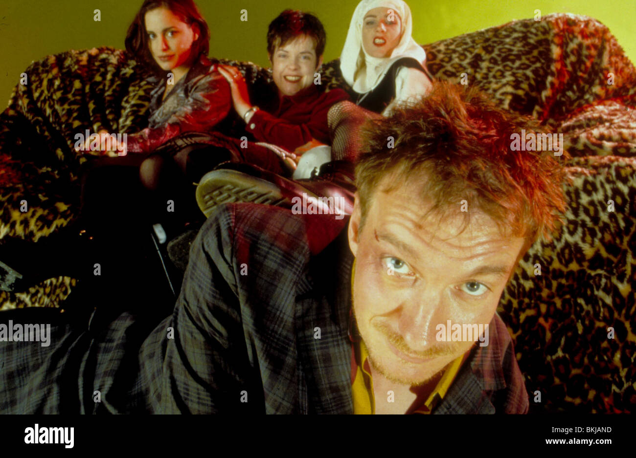 DIVORCING JACK (1998) LAURA FRASER, LAINE MEGAW, RACHEL GRIFFITHS ...