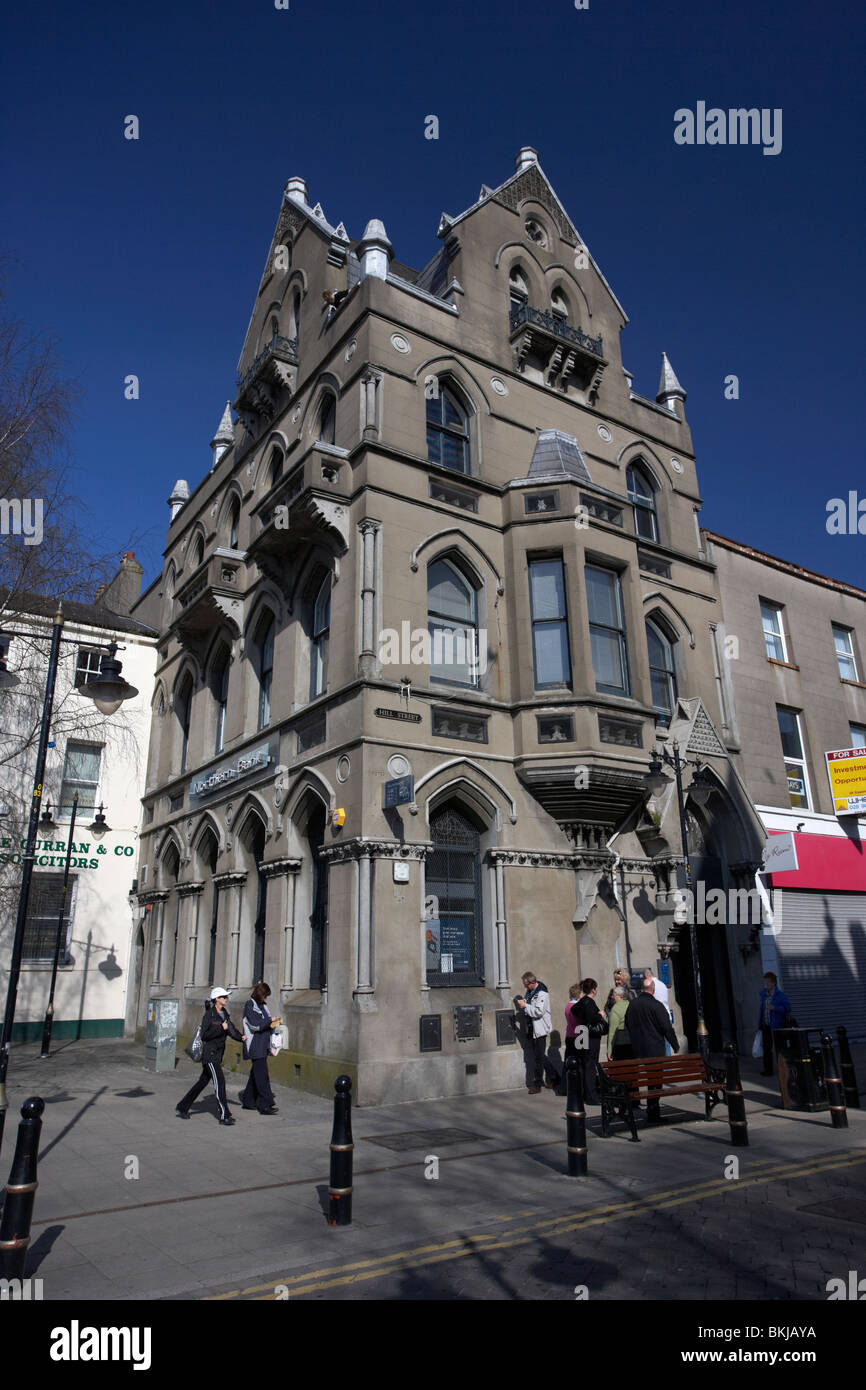 the historic northern bank building on the main shopping street of hill ...