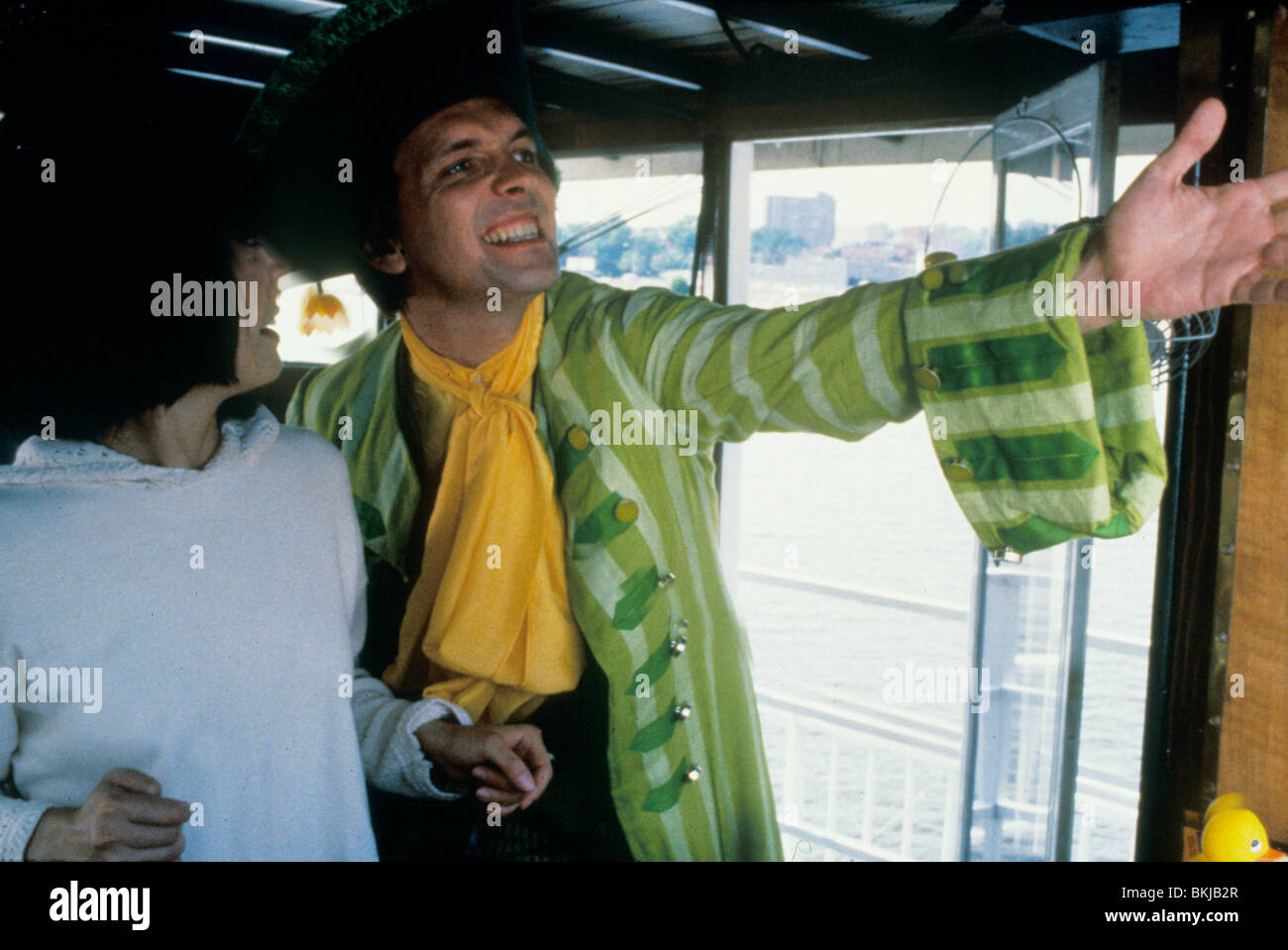 DROP DEAD FRED (1991) PHOEBE CATES, RIK MAYALL CREDIT POLYGRAM DDF 019 ...