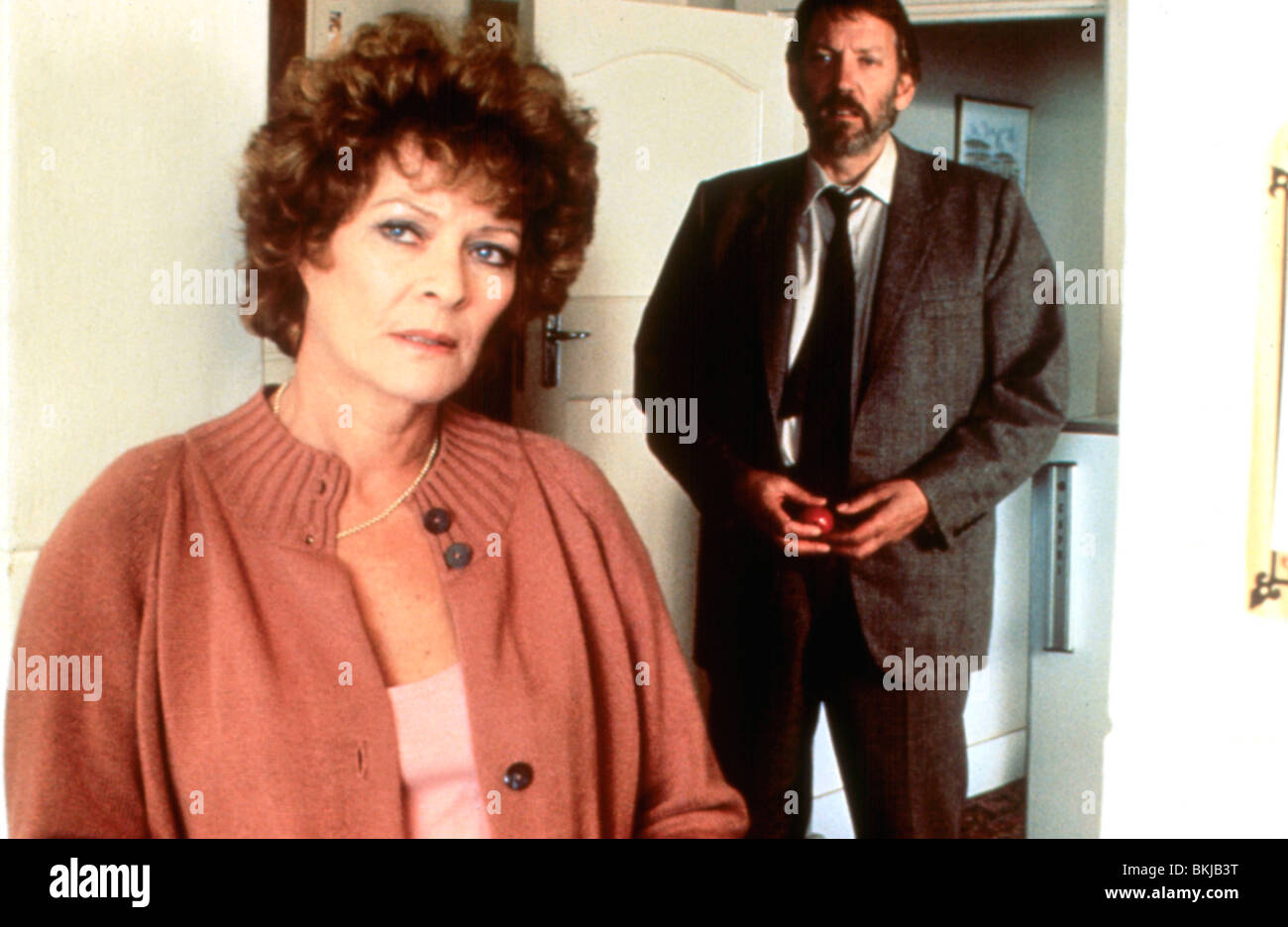 Janet suzman 1989 hi-res stock photography and images - Alamy