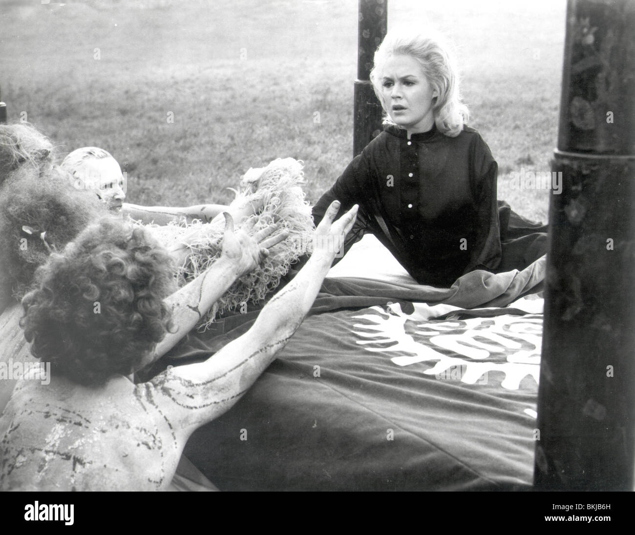 DUNWICH HORROR (1970) SANDRA DEE, DANIEL HALLER (DIR) DWHR 003 P Stock ...