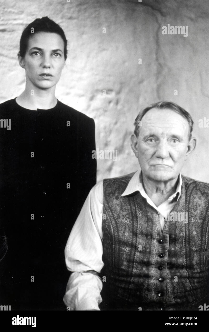 DUST (1985) JANE BIRKIN, TREVOR HOWARD, MARION HANSEL (DIR) DUST 004 P ...