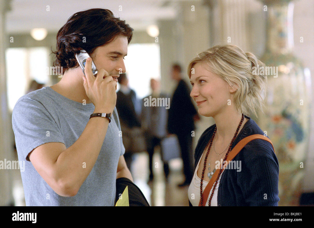 Kirsten dunst elizabethtown hi-res stock photography and images - Alamy