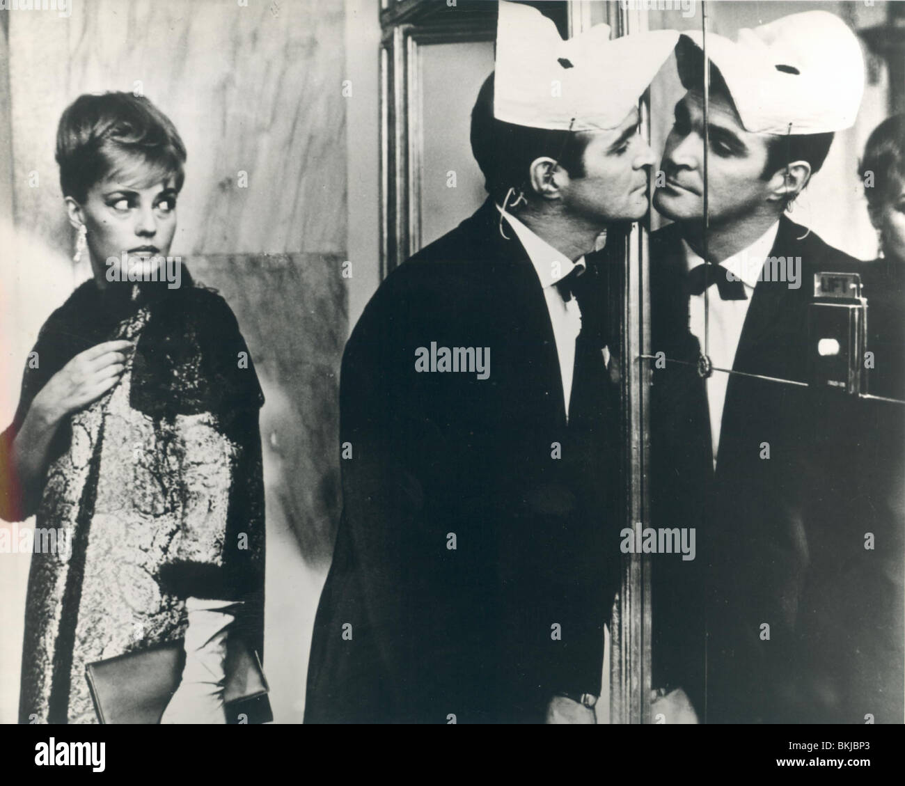 EVA (1962) JEANNE MOREAU, STANLEY BAKER EVA 001P Stock Photo - Alamy