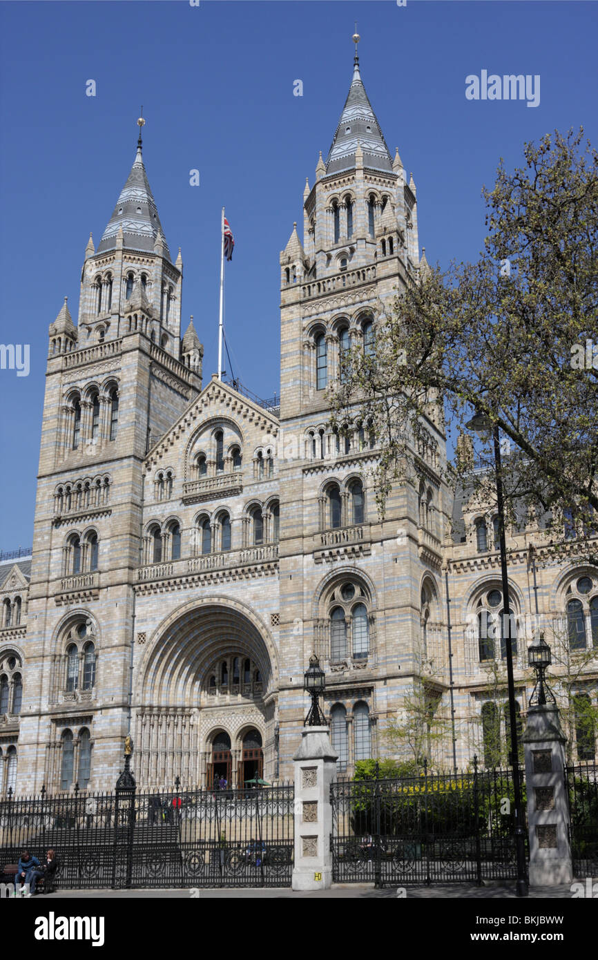 The Main entrance to the beautifully designed and detailed masterpiece ...