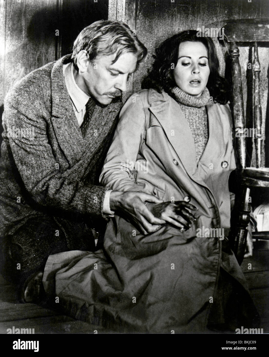 EYE OF THE NEEDLE (1981) DONALD SUTHERLAND, KATE NELLIGAN EOTN 006 P ...