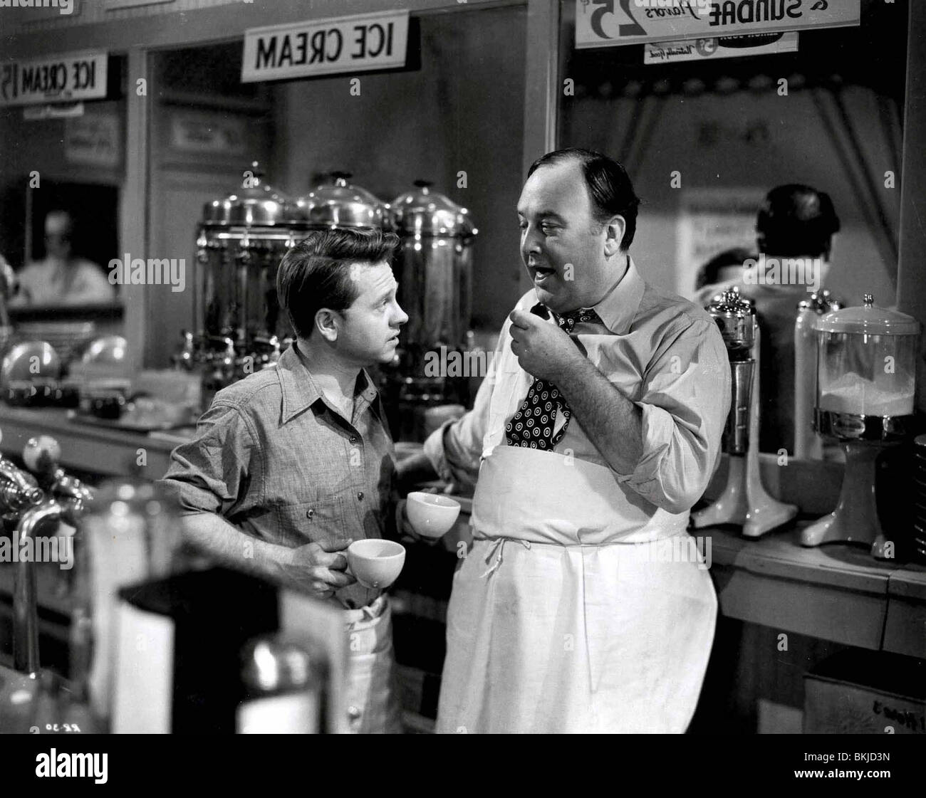 THE FIREBALL (1950) MICKEY ROONEY FIRB 001-01 Stock Photo - Alamy