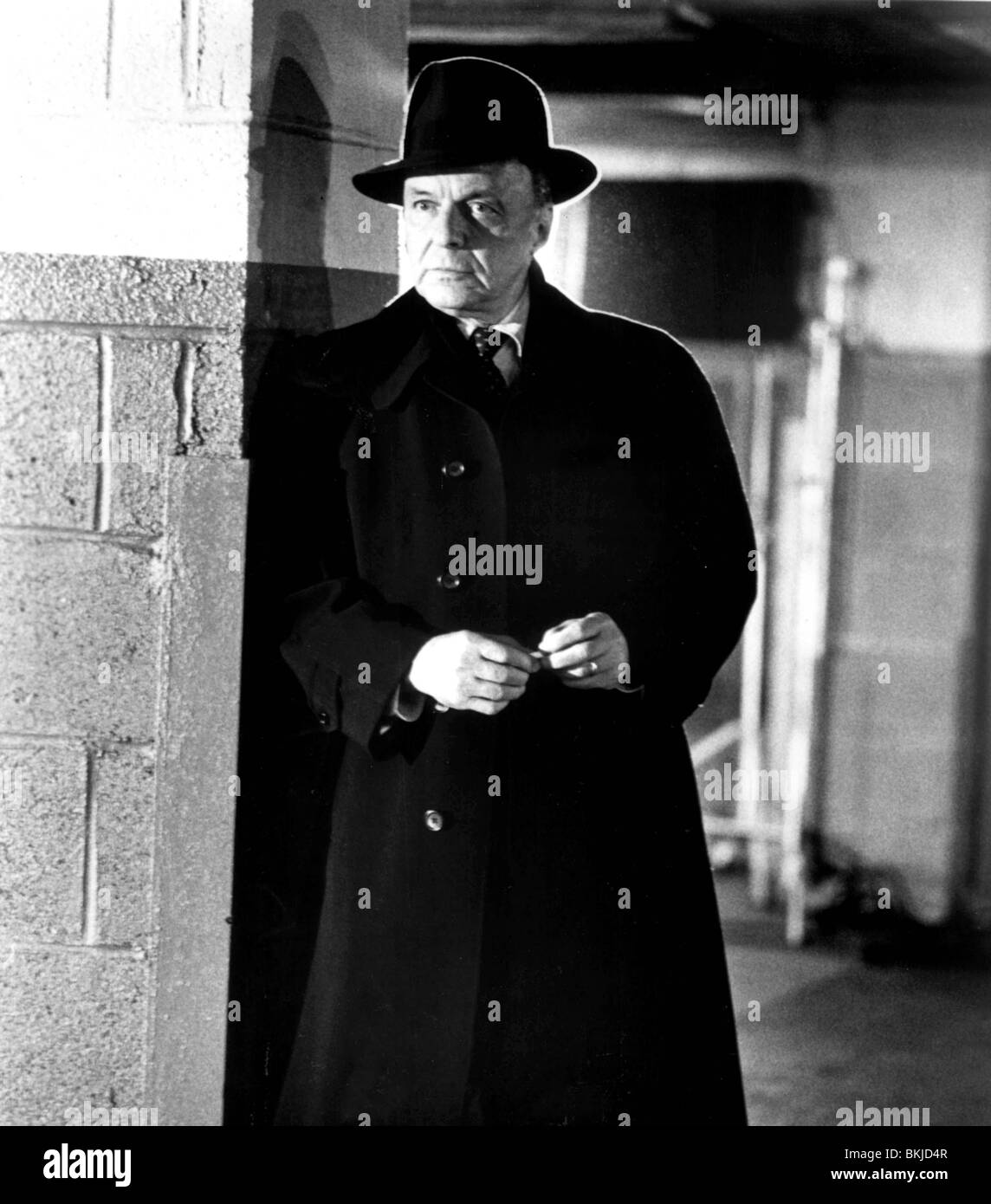 THE FIRST DEADLY SIN (1980) FRANK SINATRA FDSN 001P Stock Photo - Alamy