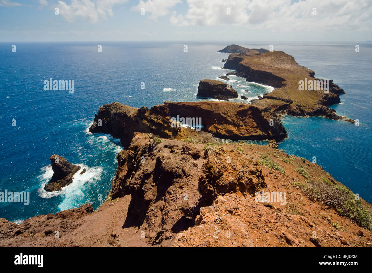 Promontory and ocean hi-res stock photography and images - Alamy