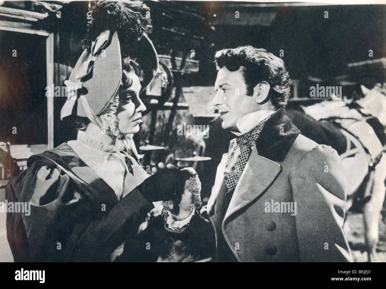 Valerie hobson 1946 great expectations hi-res stock photography and ...