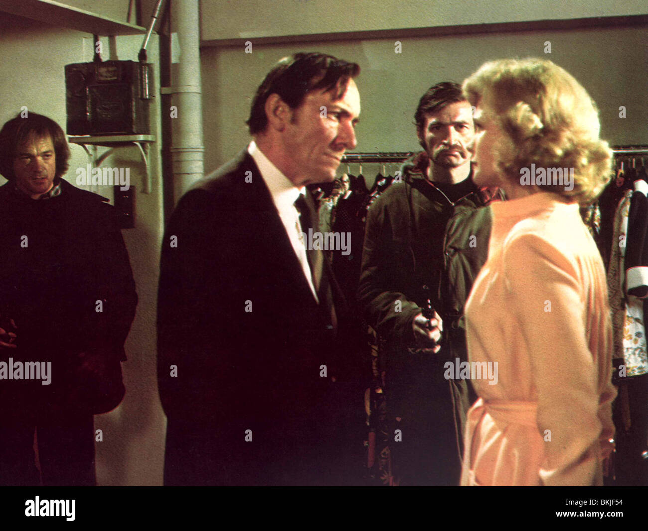 HENNESSY (1975) ERIC PORTER, LEE REMICK HNSY 003FOH Stock Photo - Alamy