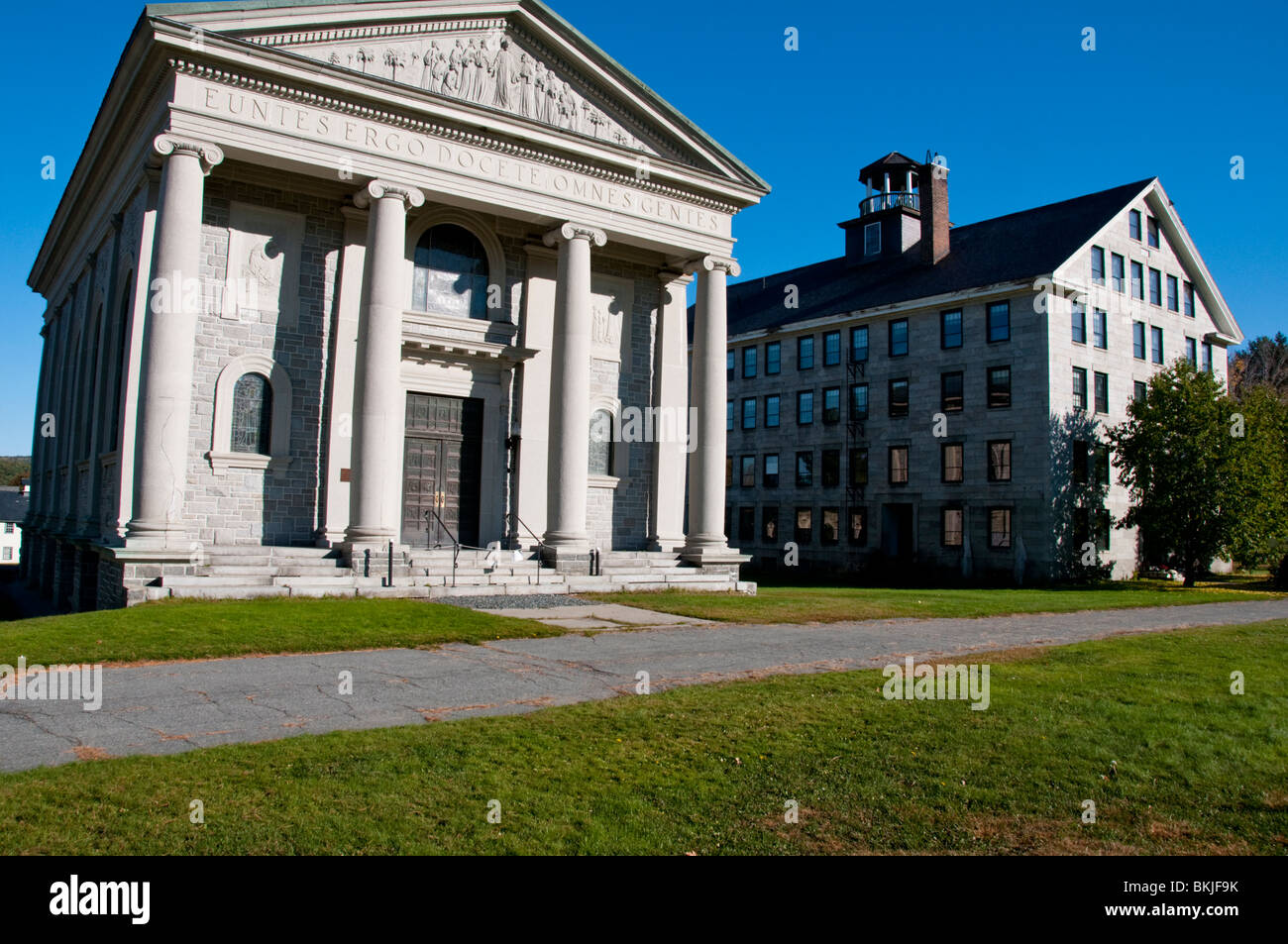 Largest shaker church hi-res stock photography and images - Alamy