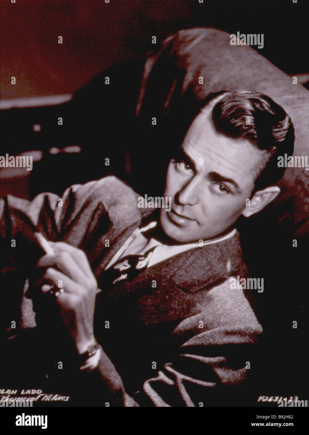Alan ladd movie hi-res stock photography and images - Alamy