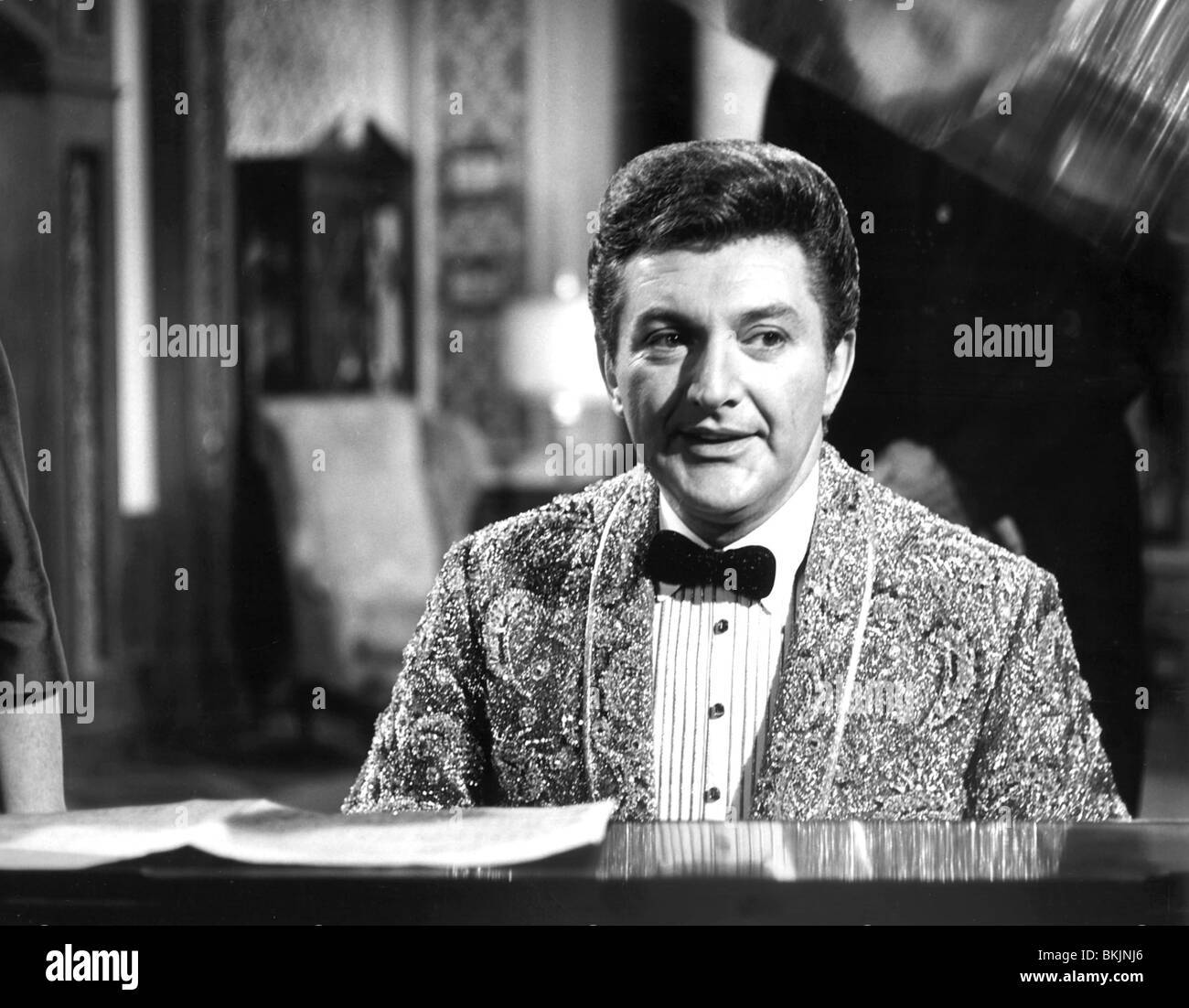 LIBERACE PORTRAIT Stock Photo - Alamy