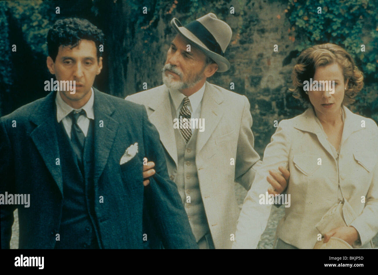 Stuart wilson hi-res stock photography and images - Alamy