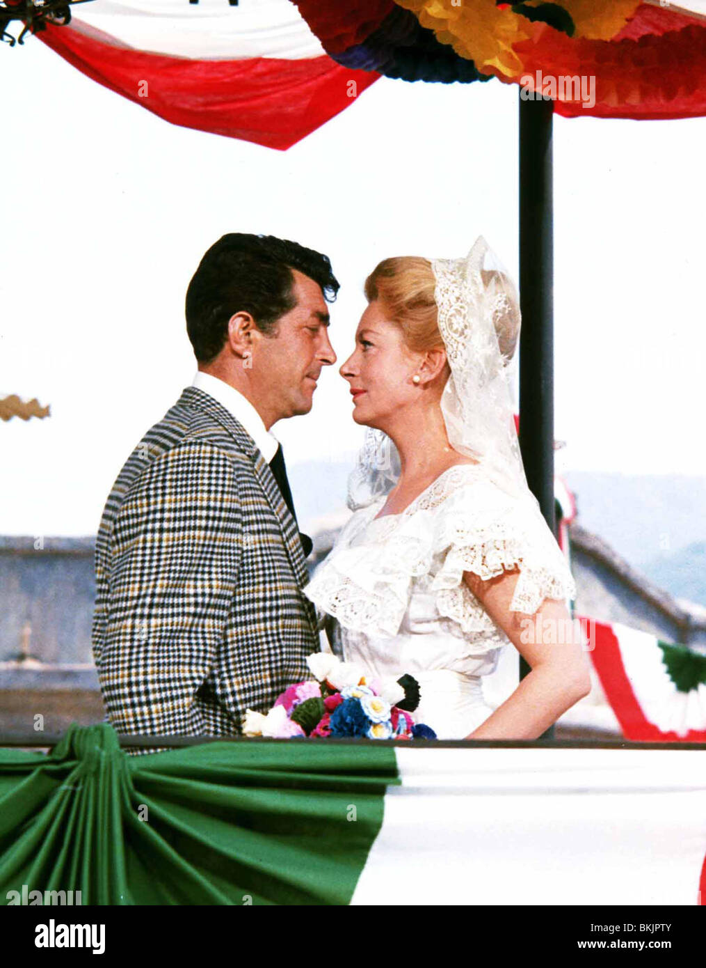 Marriage on the rocks 1965 dean martin hi-res stock photography and ...
