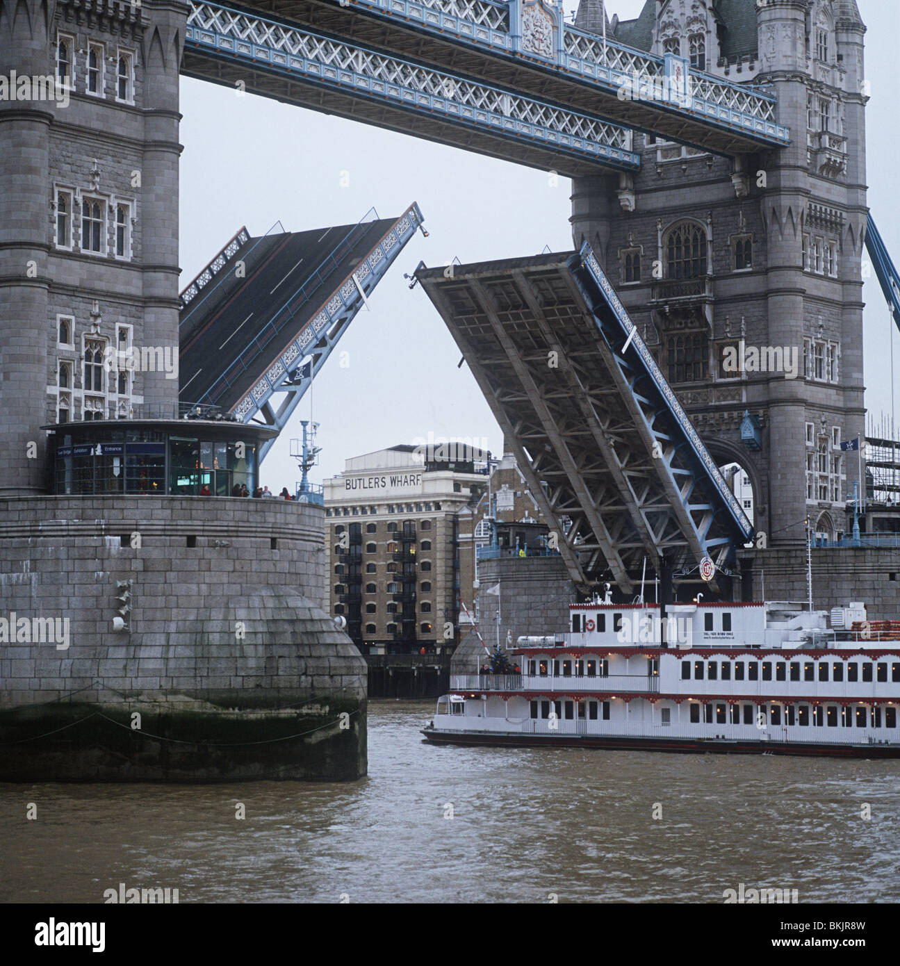 England, London, Tourboat passing under Tower Bridge Stock Photo - Alamy