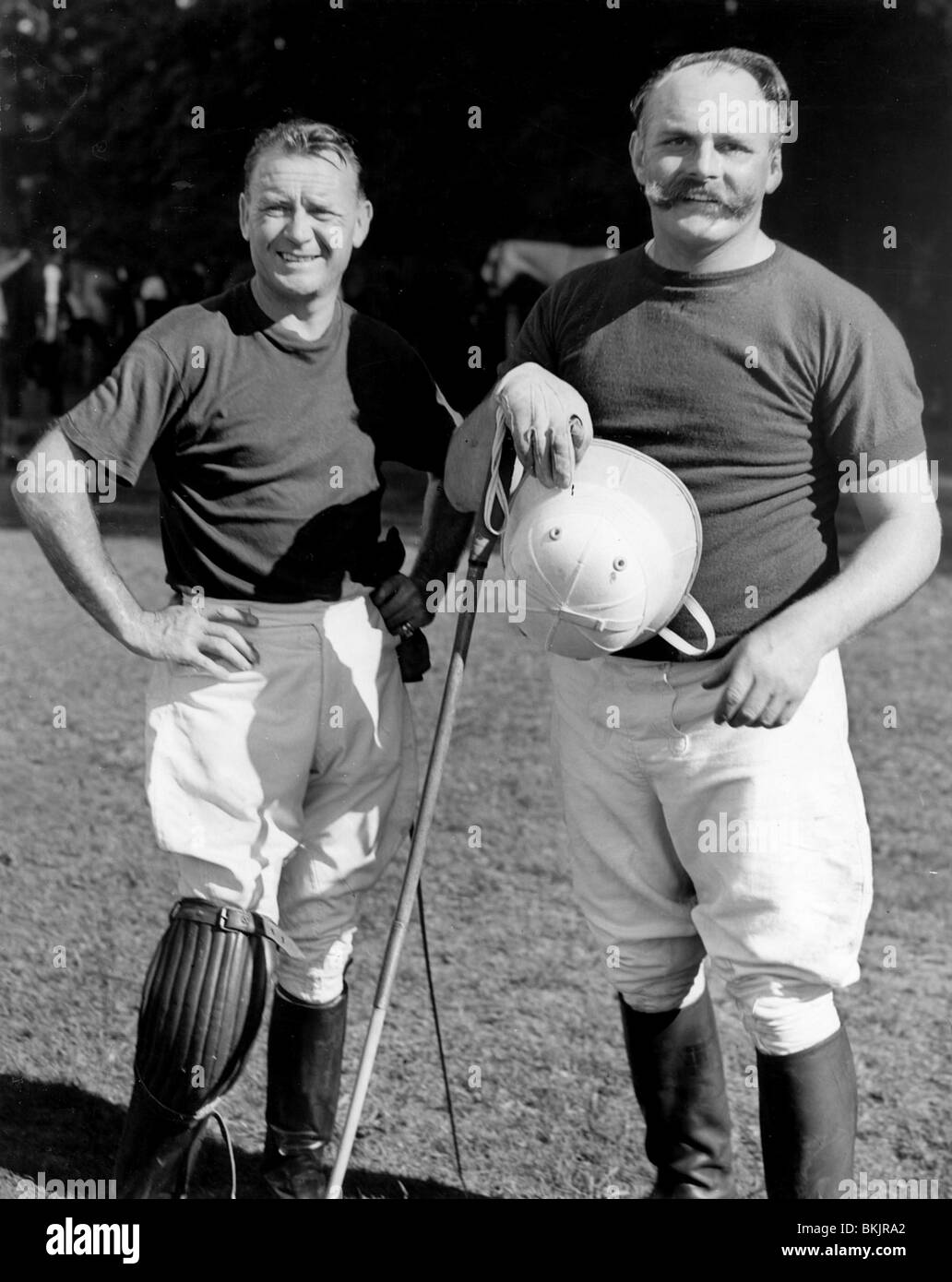 JOHN MILLS PORTRAIT Stock Photo - Alamy