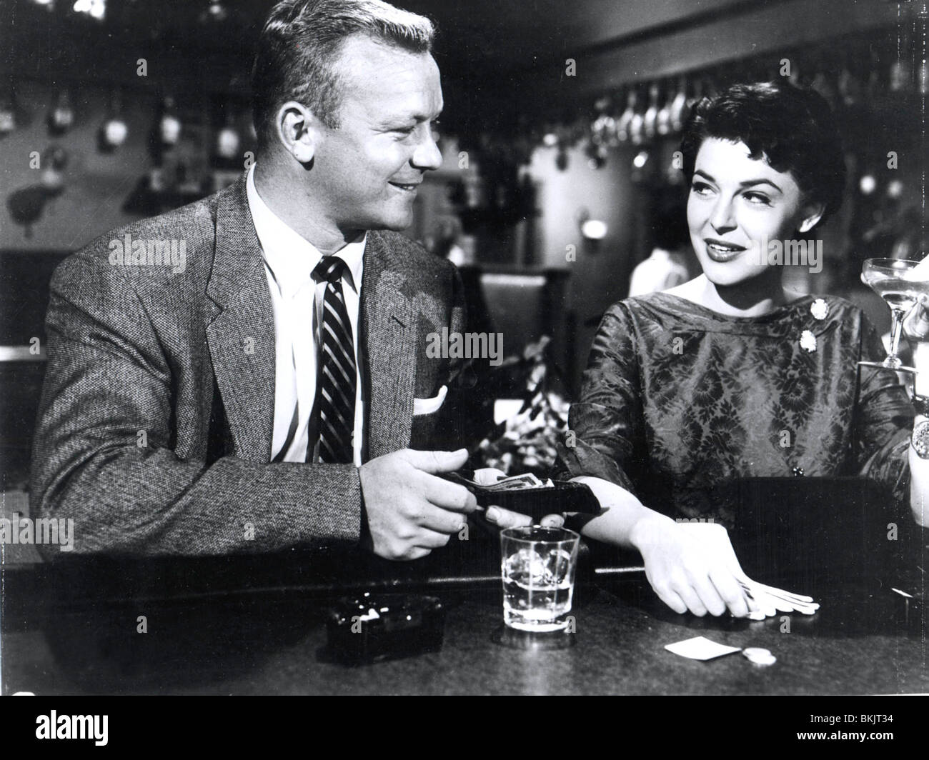 NIGHTFALL (1957) ALDO RAY, ANNE BANCROFT NFAL 004 P Stock Photo - Alamy