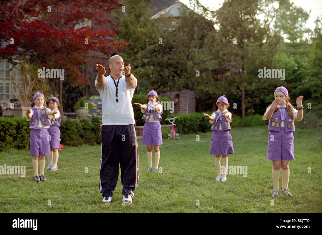 THE PACIFIER (2005) VIN DIESEL, MORGAN YORK PACI 001-21 Stock Photo - Alamy