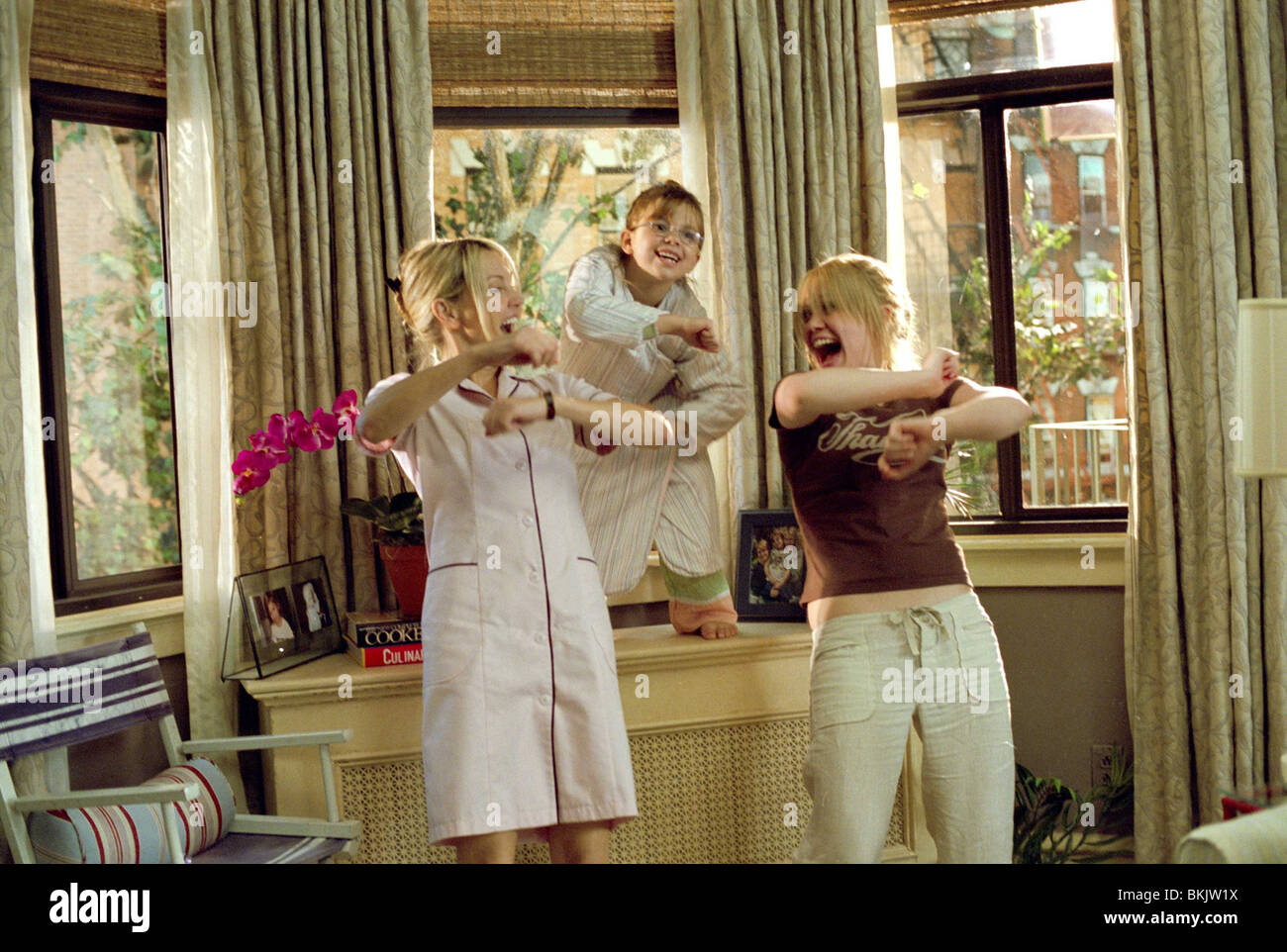 THE PERFECT MAN (2005) HEATHER LOCKLEAR, ARIA WALLACE, HILARY DUFF PFTM ...