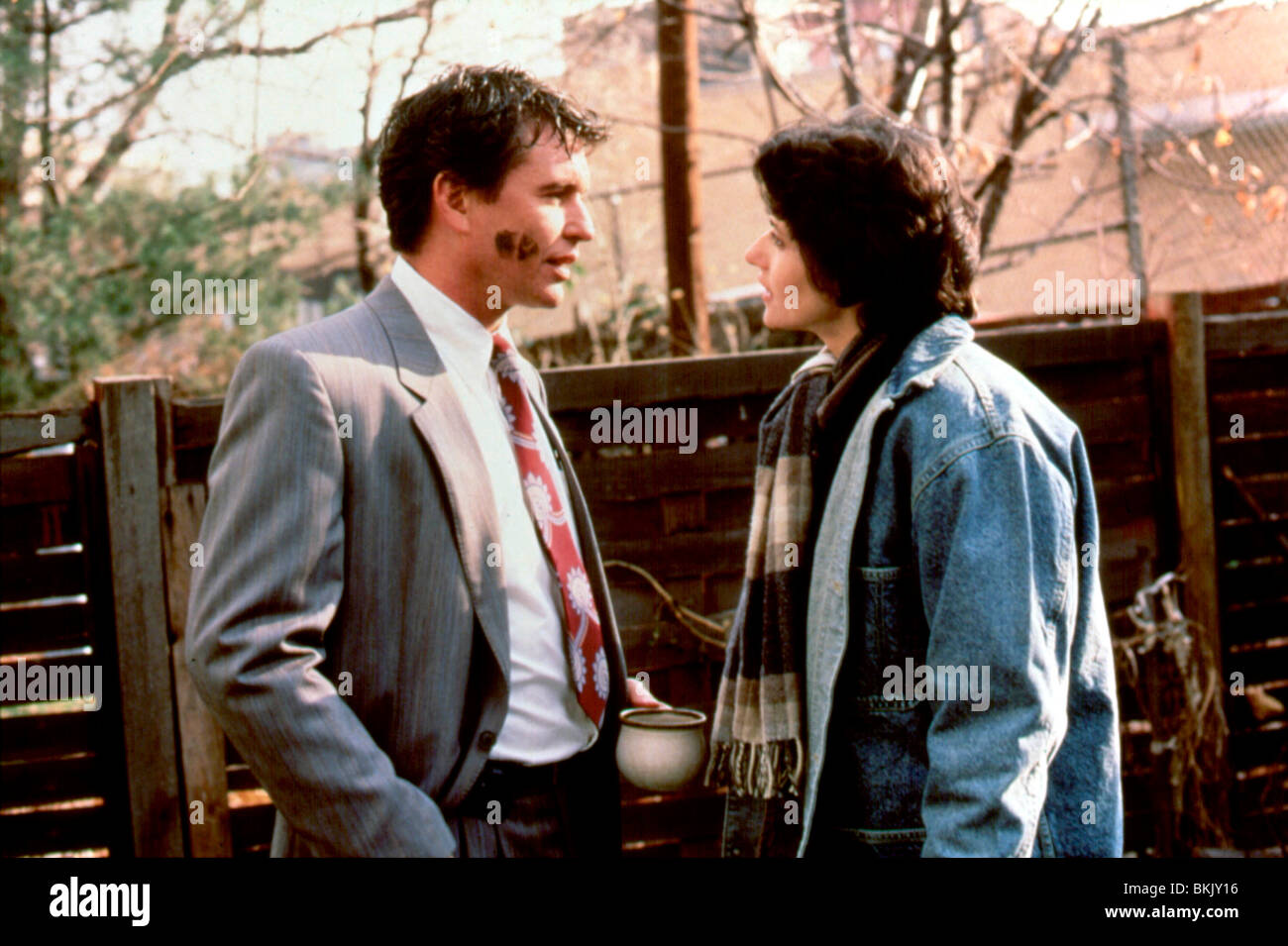 SOMEONE TO WATCH OVER ME (1987) TOM BERENGER, LORRAINE BRACCO SWO 034 ...