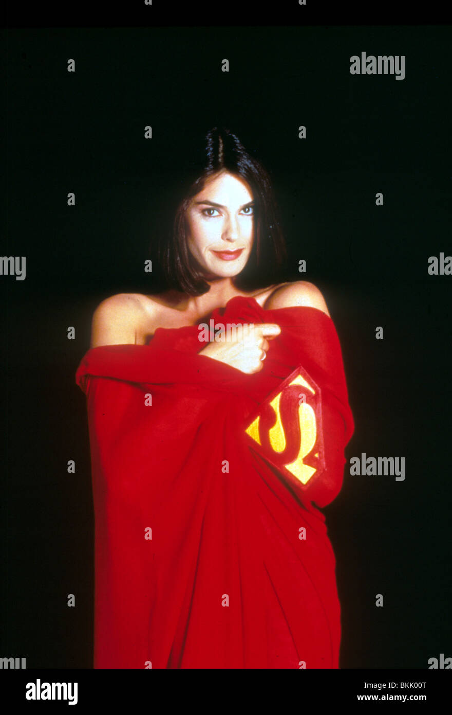 Teri Hatcher Superman Cape