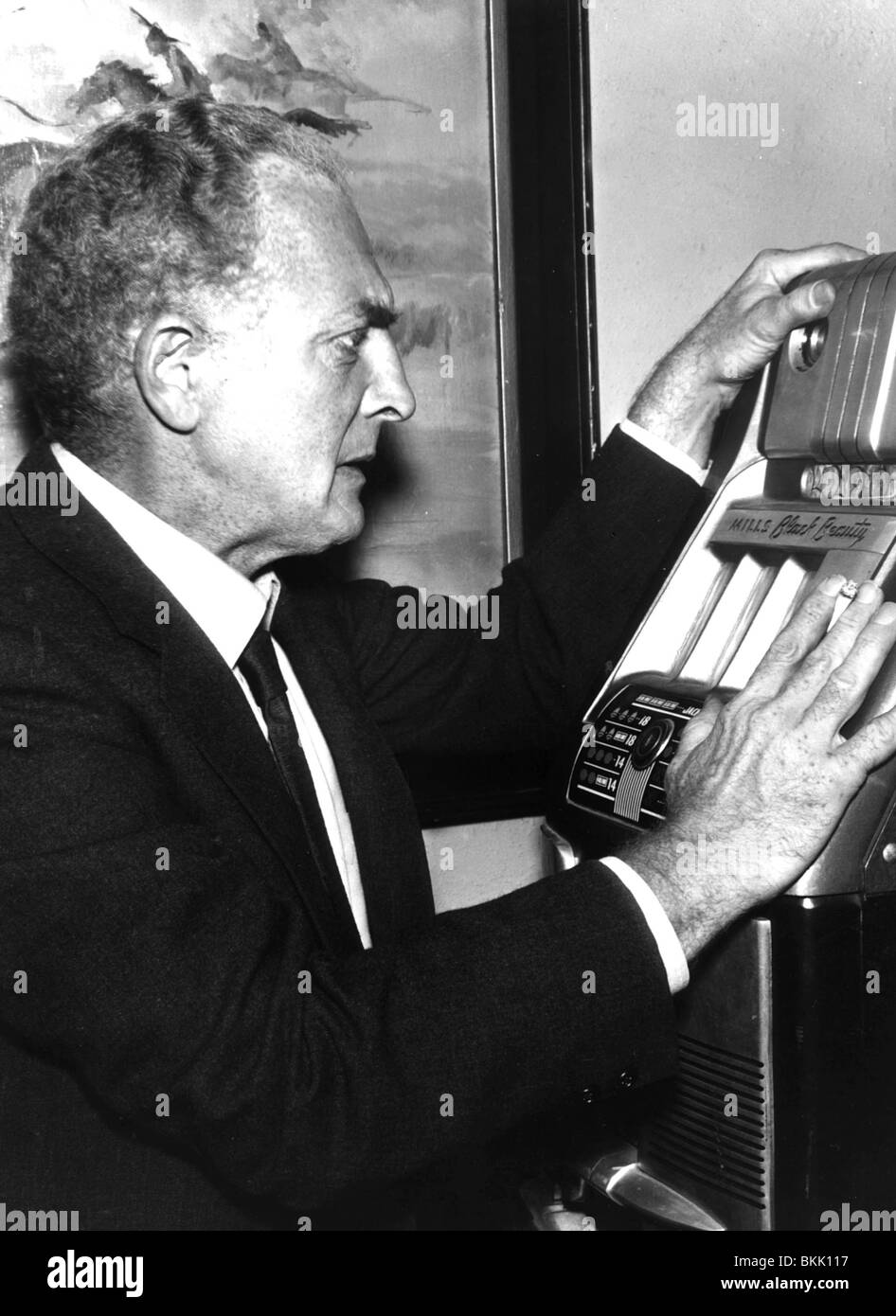 TWILIGHT ZONE (TV) EVERETT SLOANE TWZ 013P Stock Photo - Alamy