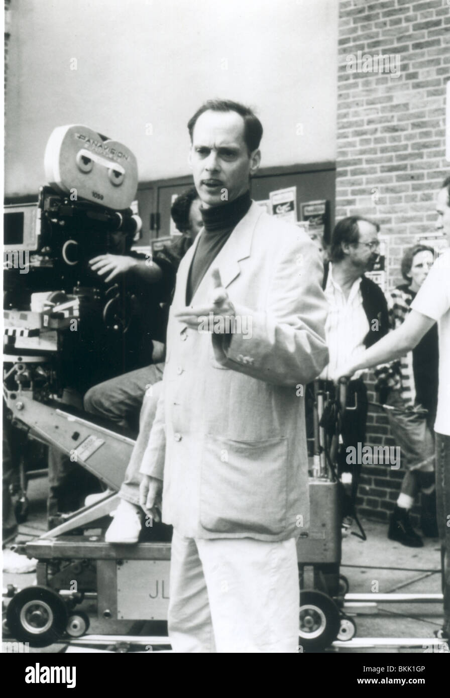 JOHN WATERS (DIR) O/S 'SERIAL MOM' (1994) WTRS 001P Stock Photo - Alamy