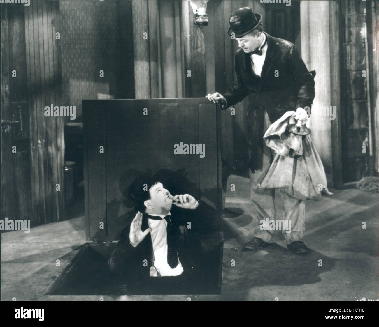 Way out west 1937 stan laurel hi-res stock photography and images - Alamy