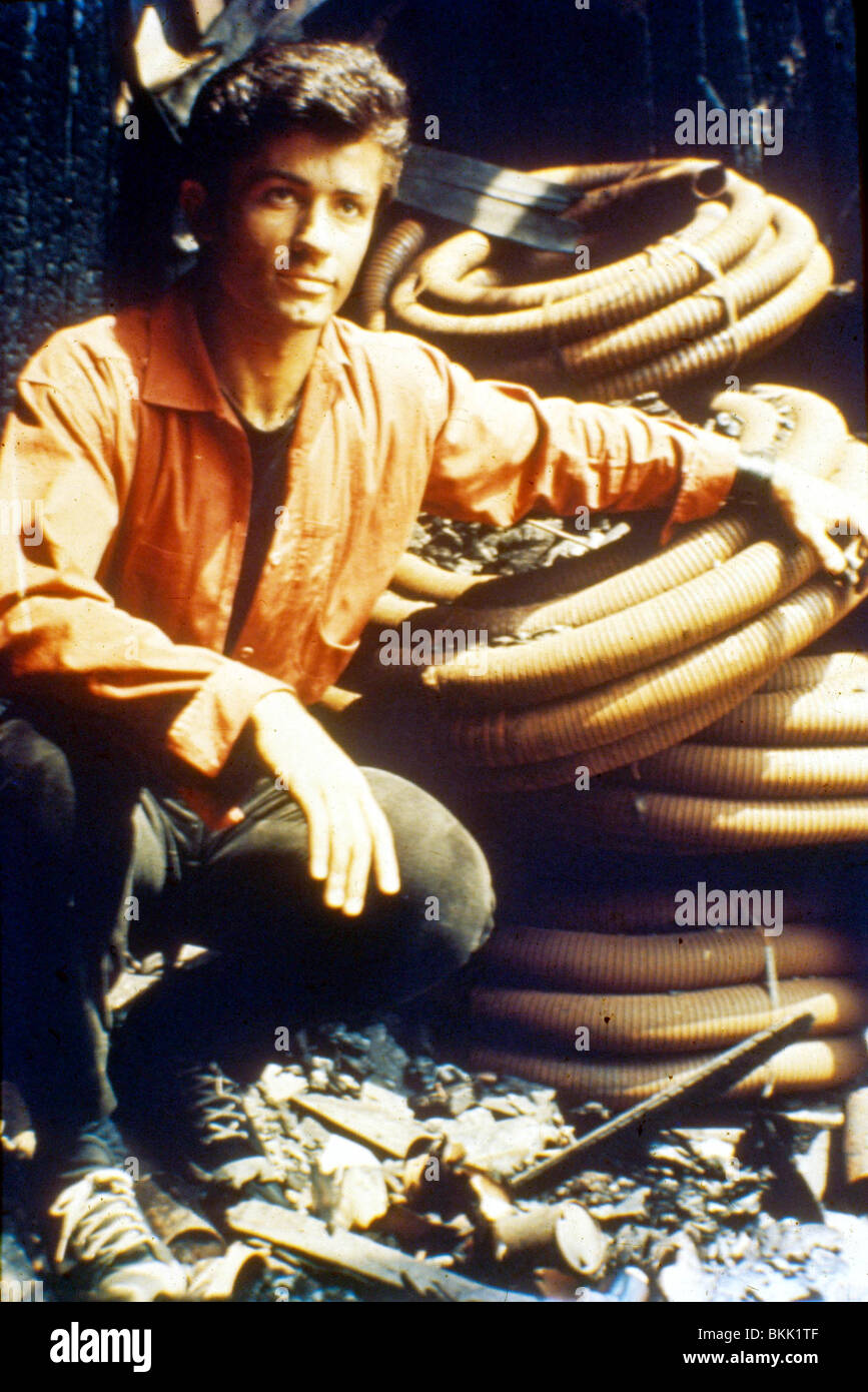 WEST SIDE STORY (1961) GEORGE CHAKIRIS WSSY 005 Stock Photo - Alamy