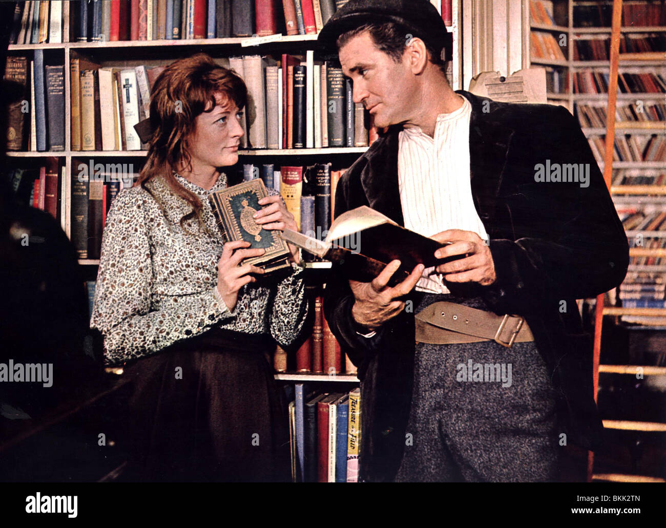 Young cassidy 1965 maggie smith hi-res stock photography and images - Alamy