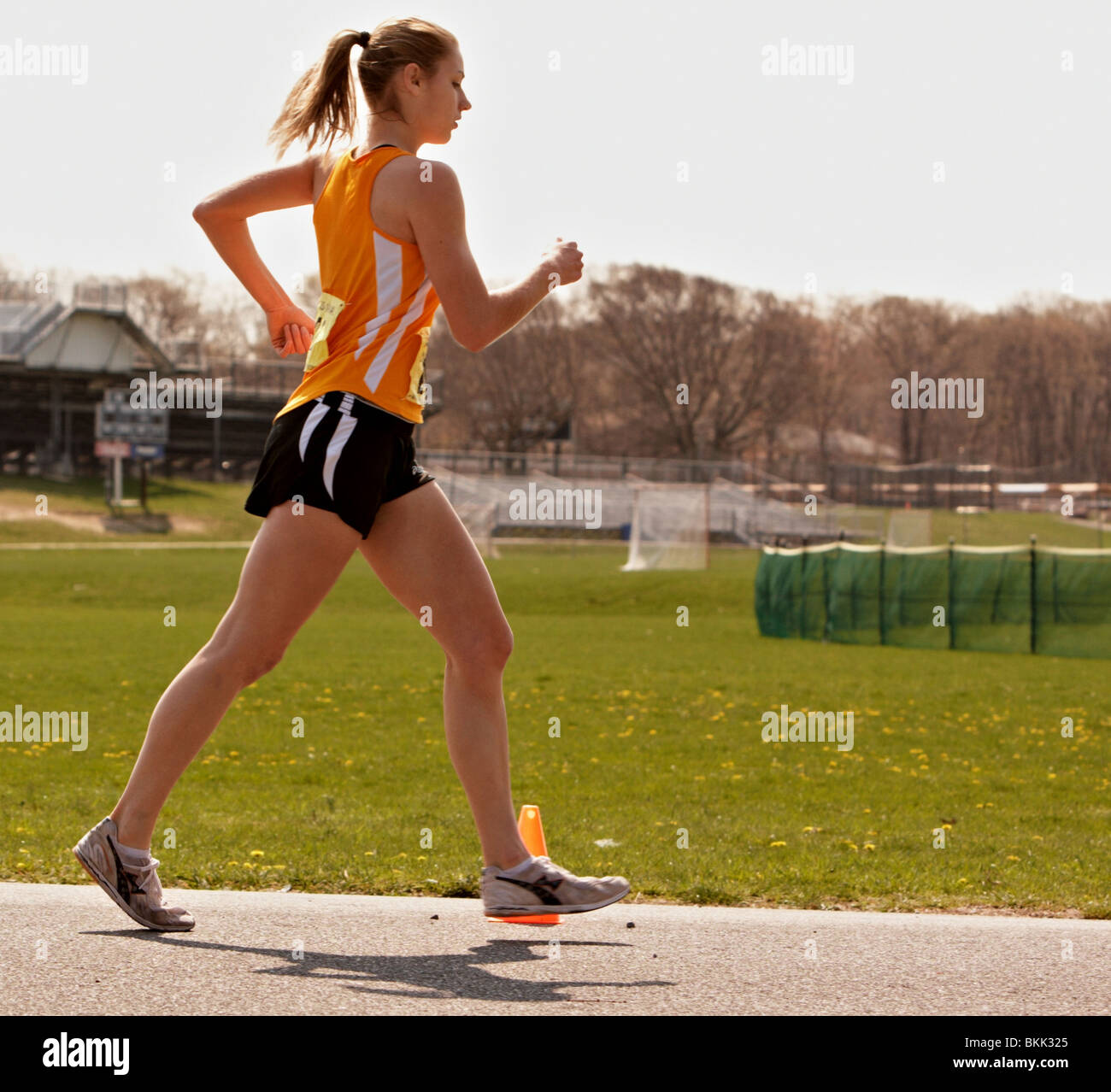 Erika Shaver, 17, competing in the Junior (U-20) Women's 10k at the ...