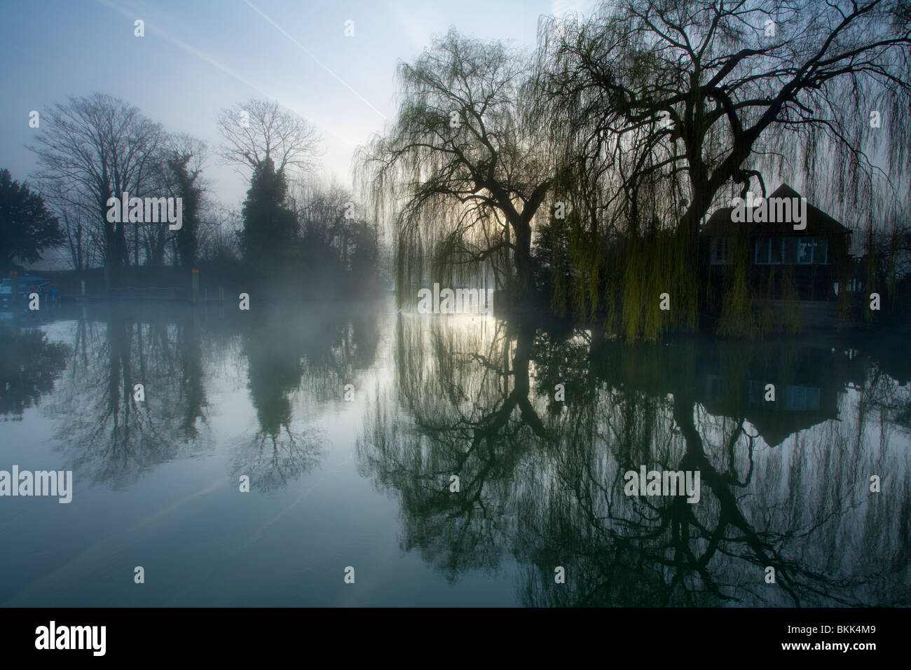 Old windsor lock hi-res stock photography and images - Alamy