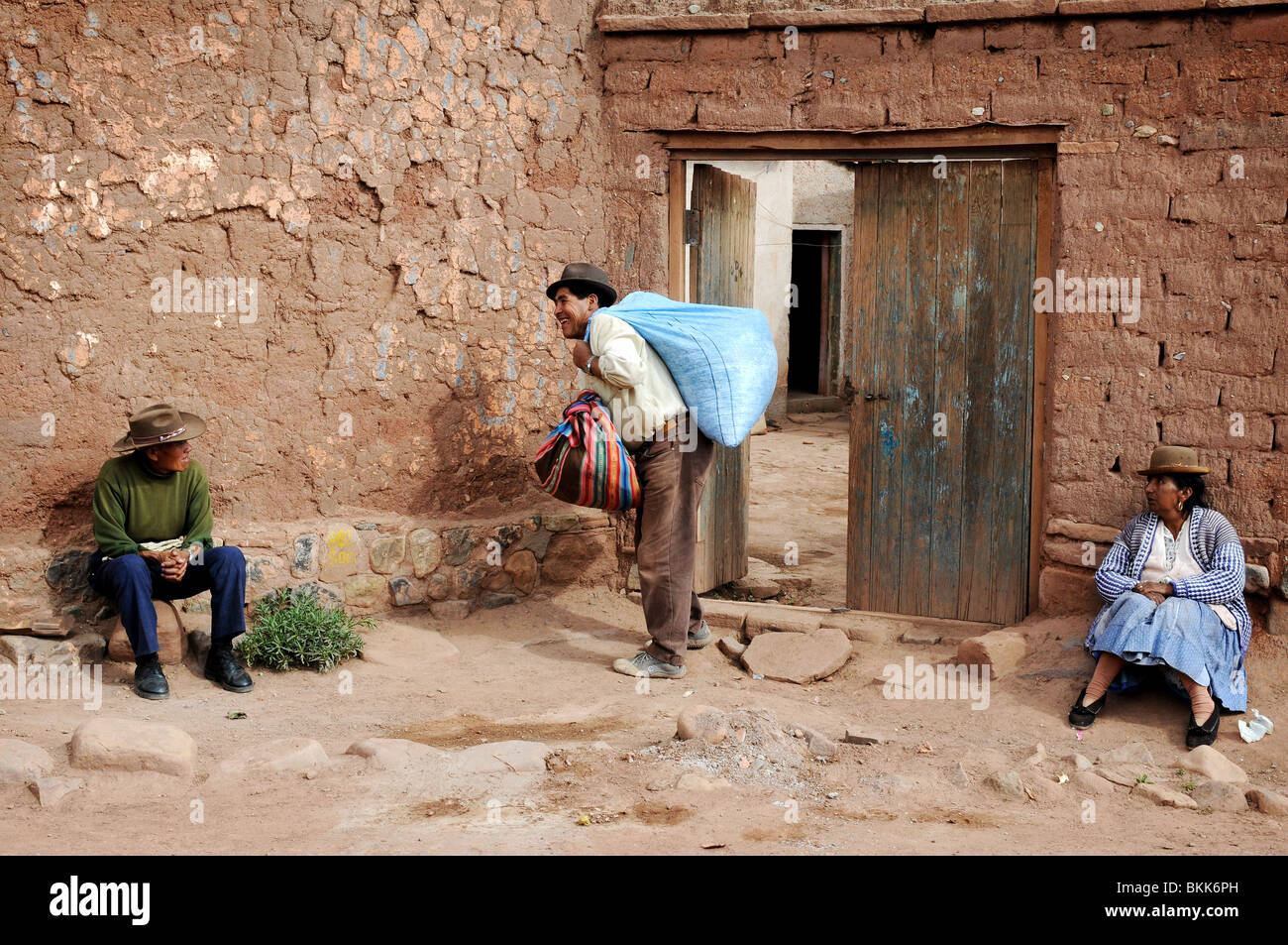 Scene from the small town of Macha in the Bolivian highlands Stock ...