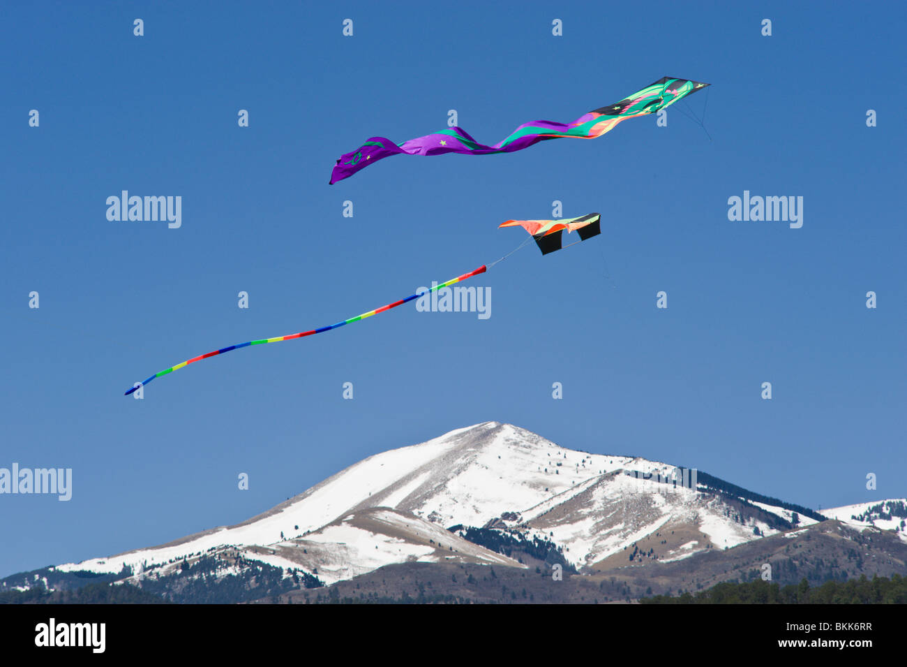 Ruidoso kite festival hi-res stock photography and images - Alamy