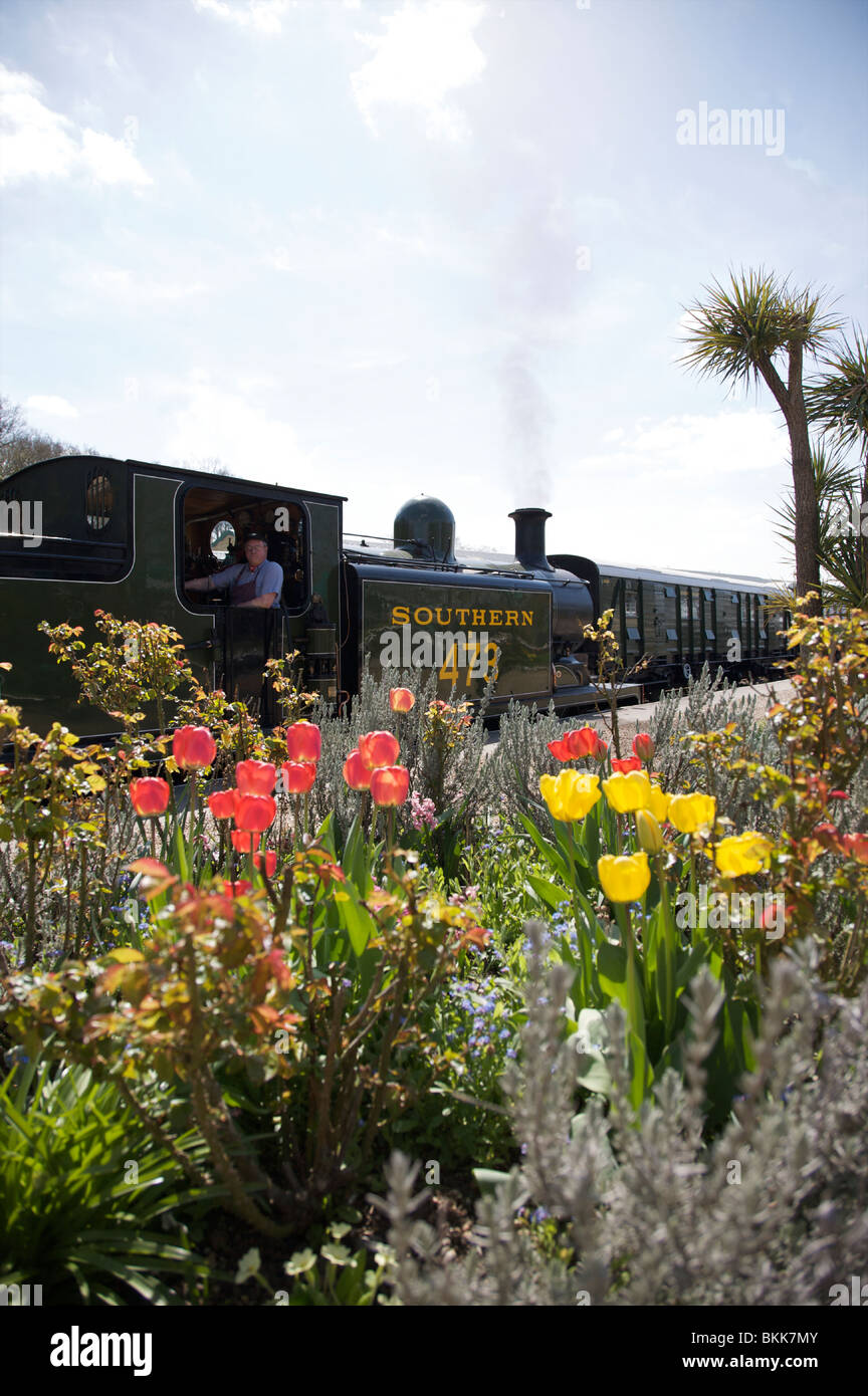 Steam engine station flowers hi-res stock photography and images - Alamy