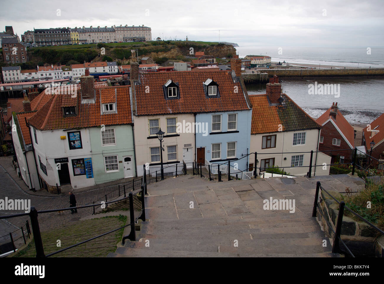 Whitby North Yorkshire UK Steps Houses Harbour Harbor Stock Photo - Alamy
