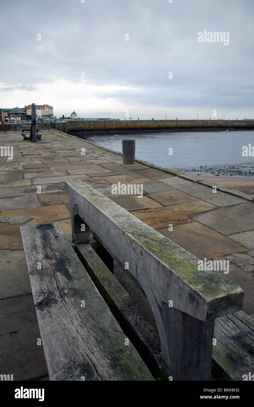 Whitby North Yorkshire UK Harbour Harbor Quay Sea Wall Stock Photo - Alamy