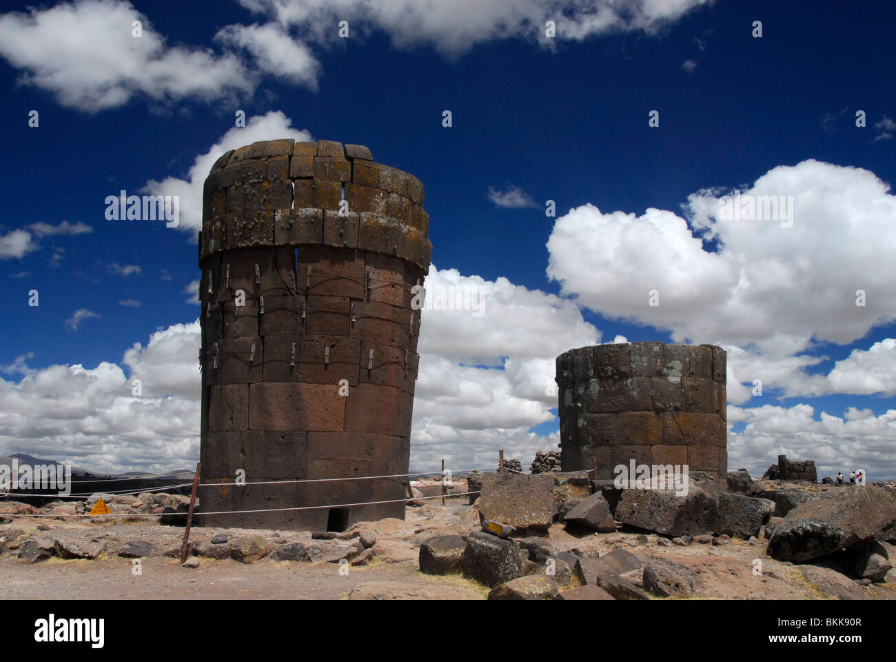 Chullpas in Sillustani ruins, Lake Umayo, Peru, South America Stock ...