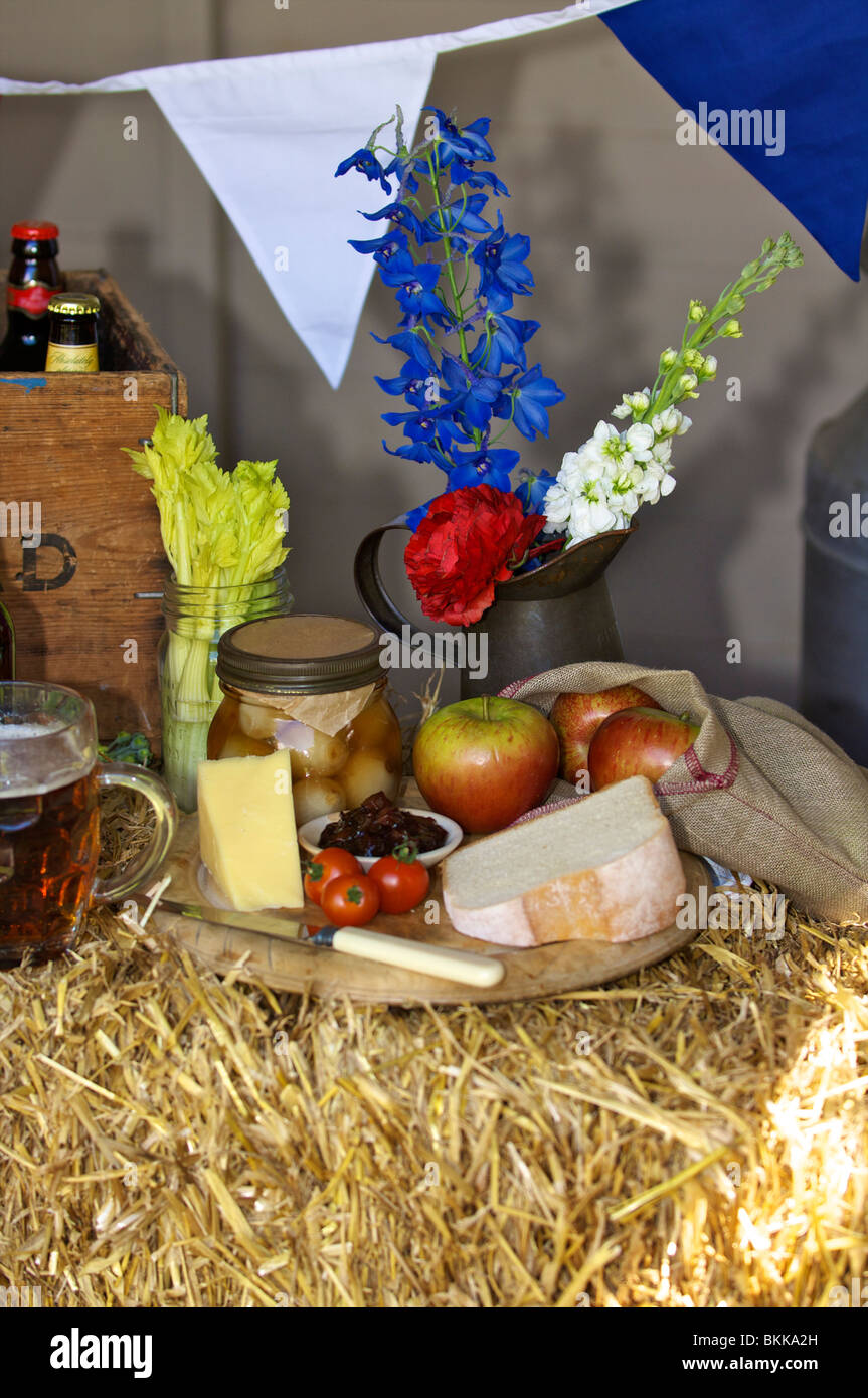 Ploughman's lunch on a straw bale Stock Photo - Alamy