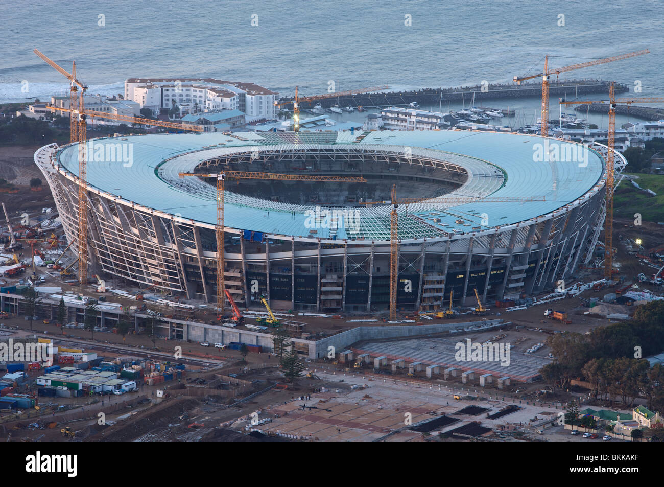 Super structure hi-res stock photography and images - Alamy