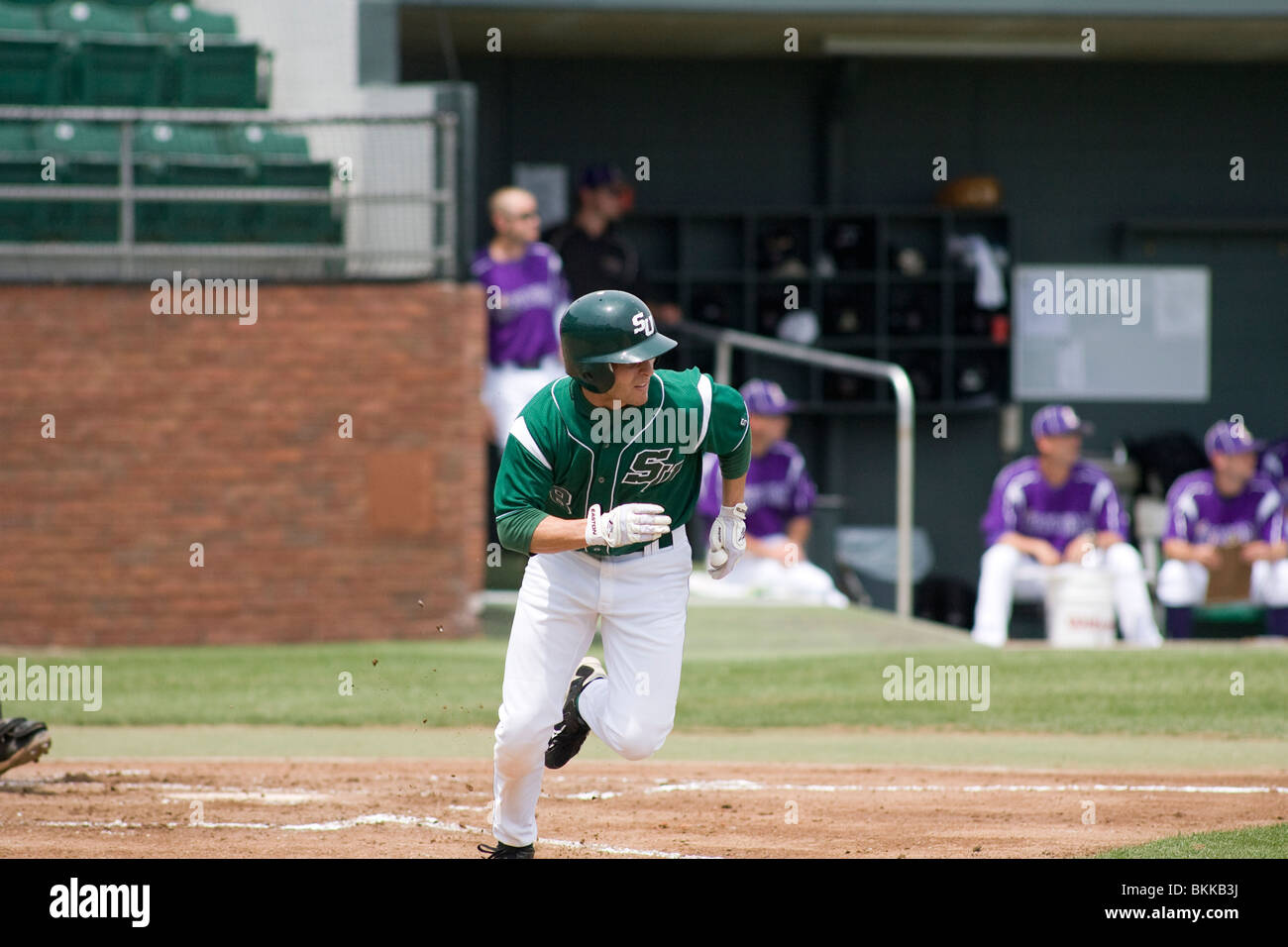Batter runner hi-res stock photography and images - Alamy