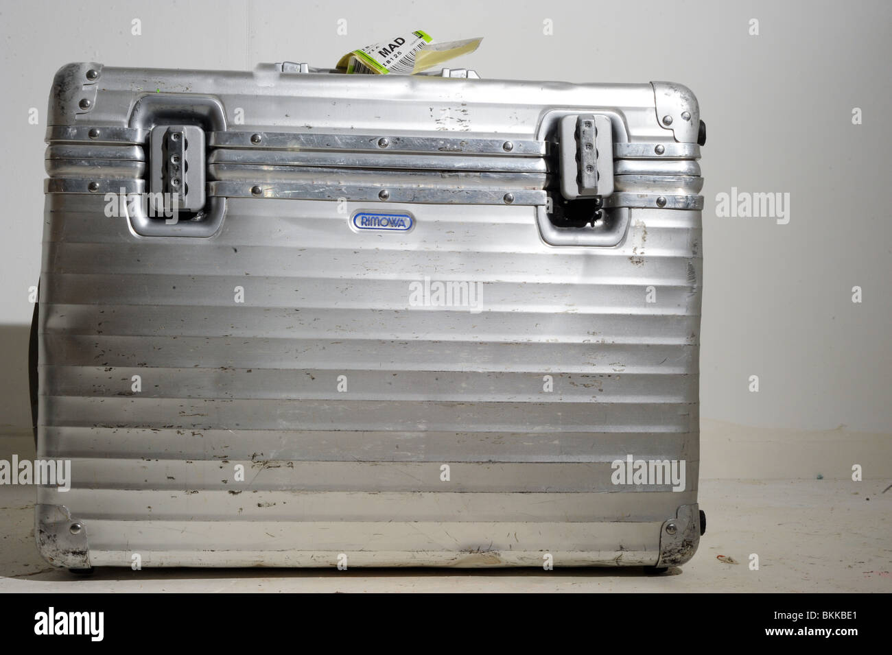 Metal flight case Stock Photo - Alamy