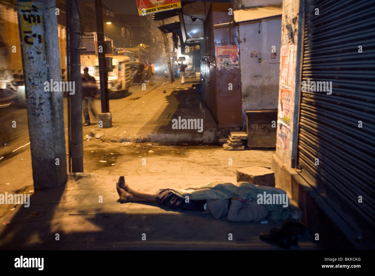 Homeless in india hi-res stock photography and images - Alamy