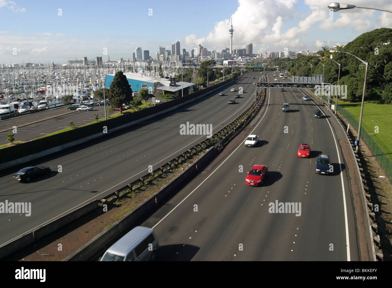 Auckland state highway hi-res stock photography and images - Alamy